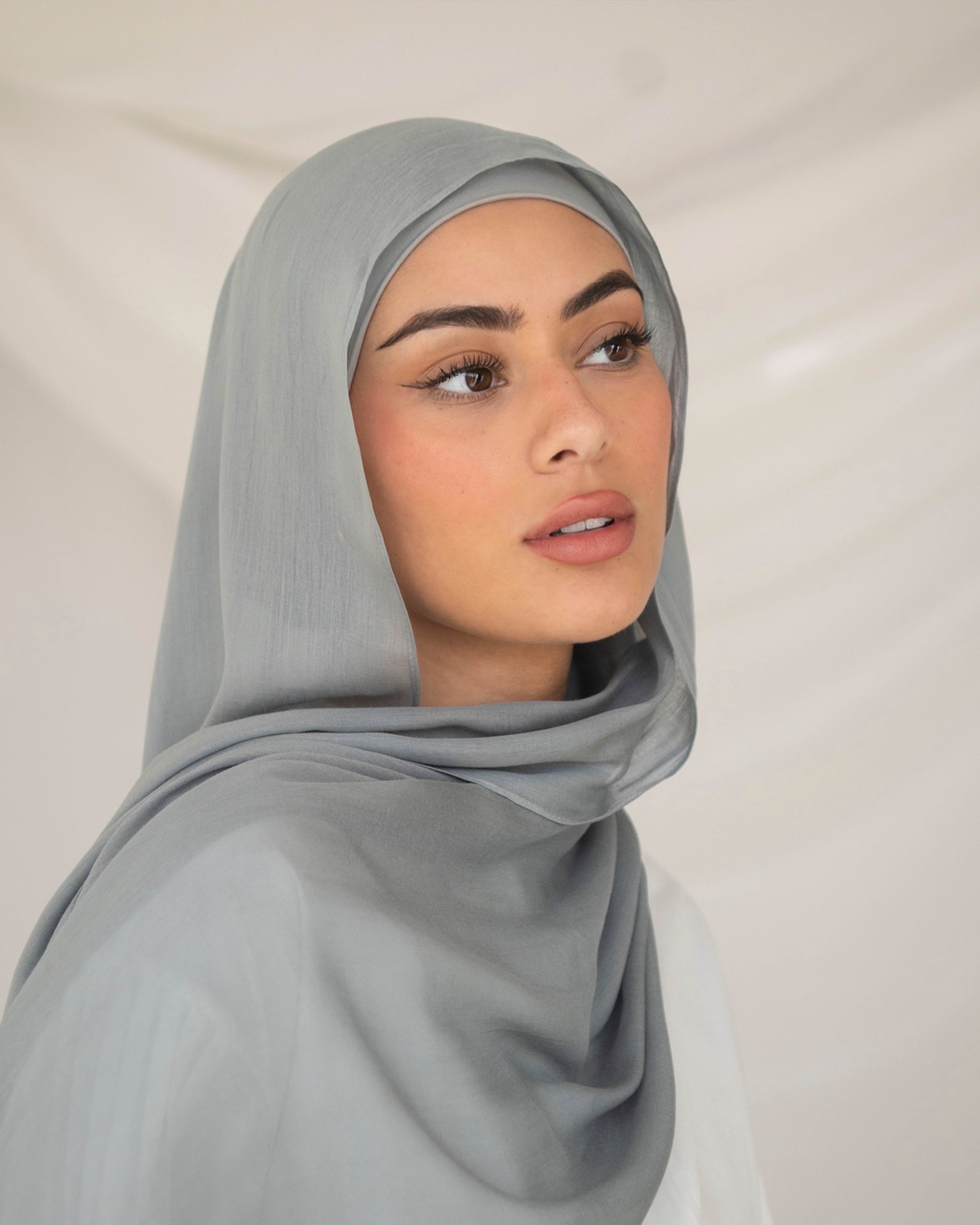 Modal Hijabs – NURSOUL